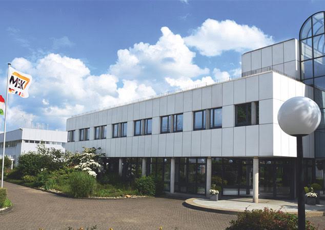 MSK Covertech - Sistemas de embalaje, de paletizado y transportadores